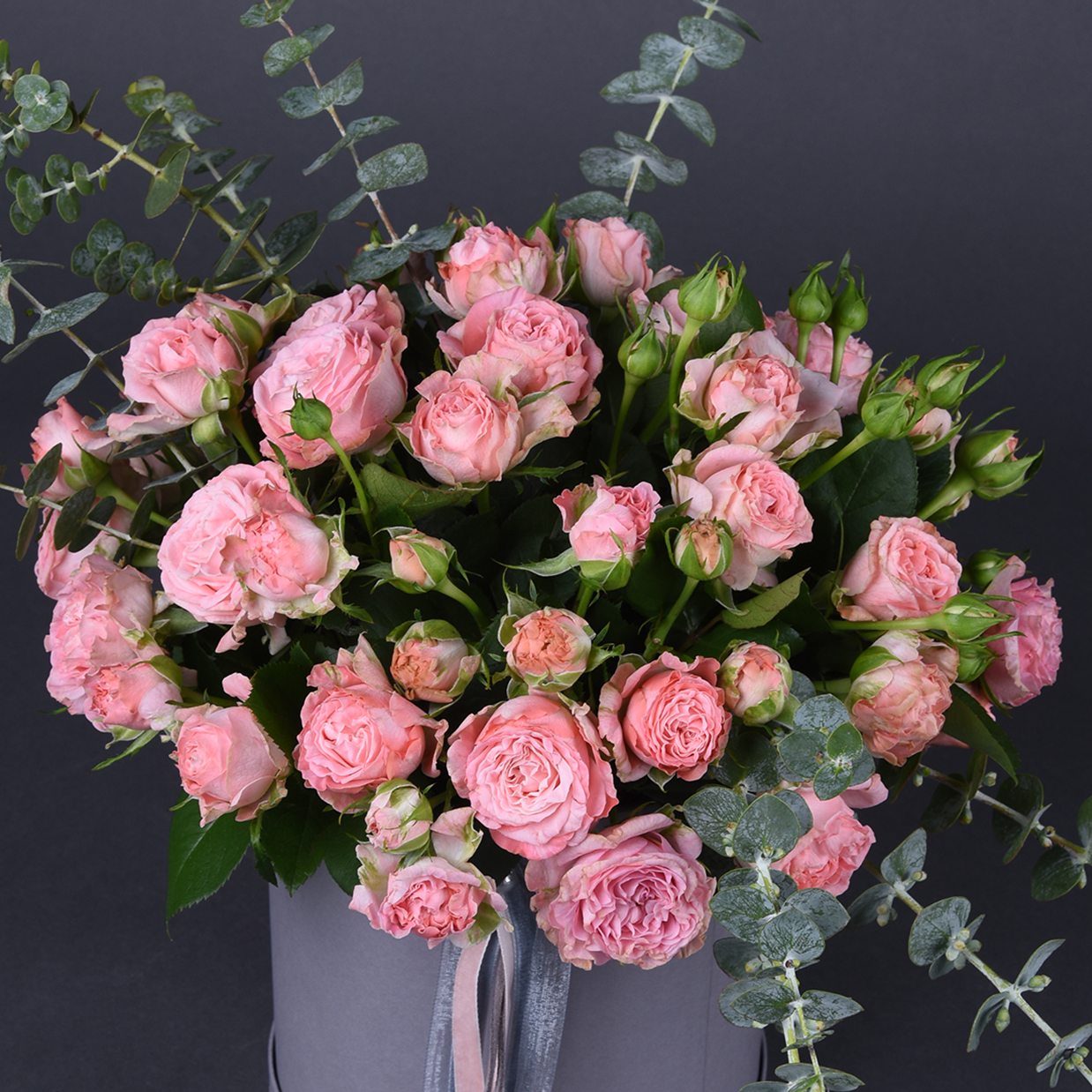 Composition of pink rose Madame Bombastic ᐈ Buy a bouquet of roses with ...